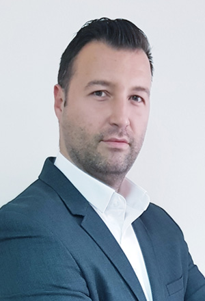 За нас | Адвокатска Kанцеларија „ЈАНКОВИЌ“